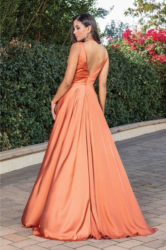 High Slit and Pleated Skirt Prom Dress – Ranchmans Farm & Feed Store
